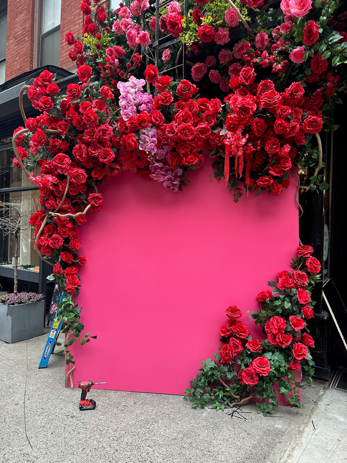 Floral Installations Gallery – Julia Testa