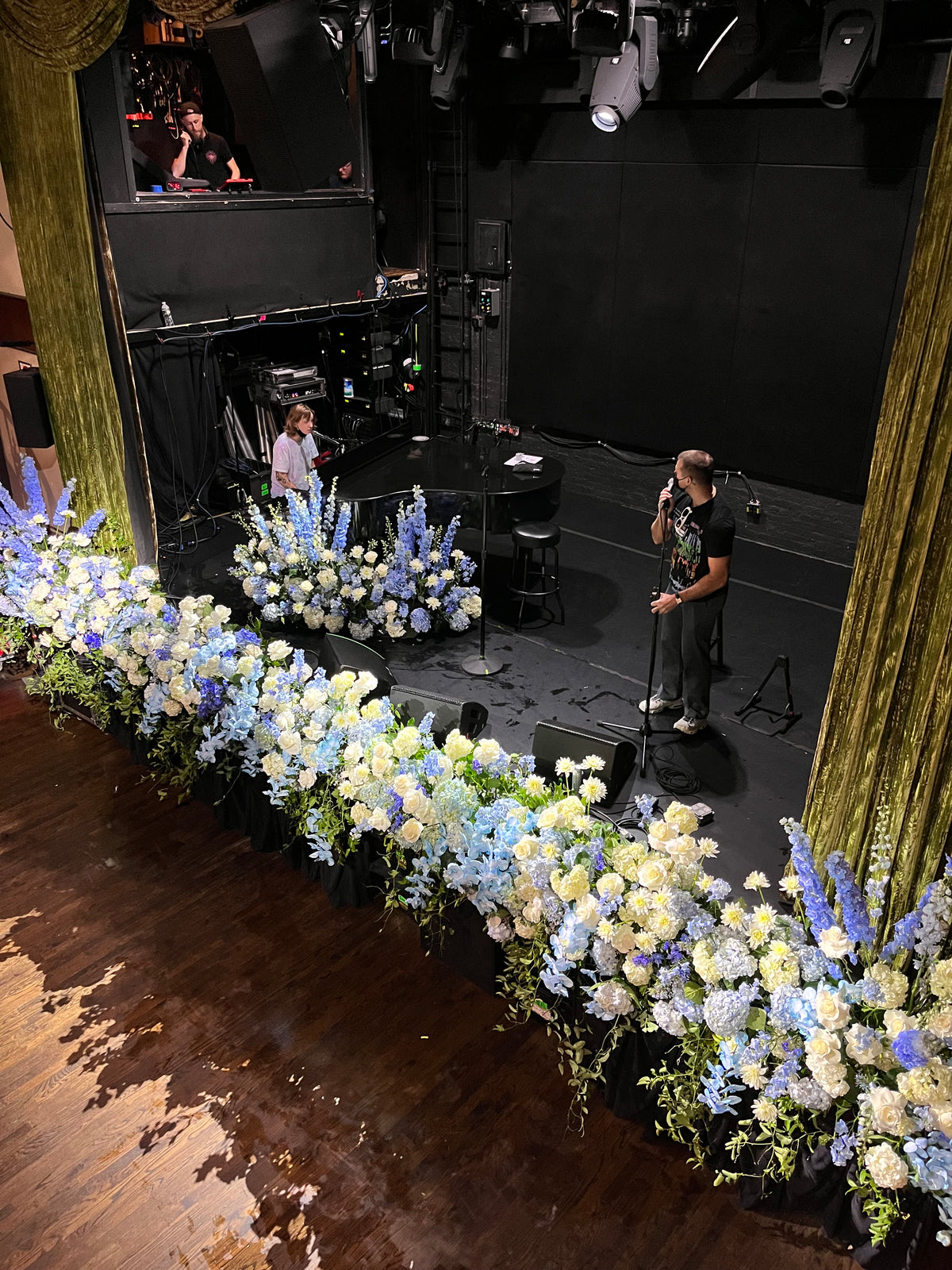 Floral Installations Gallery – Julia Testa