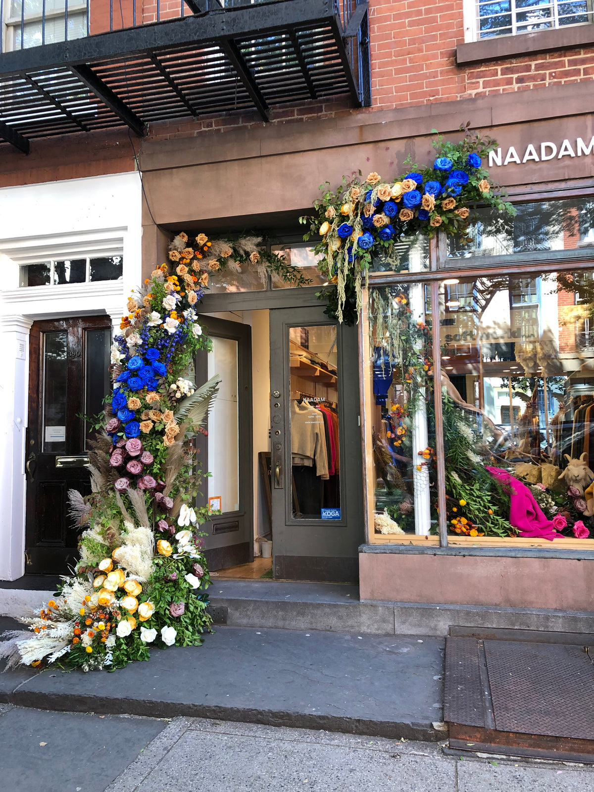 Floral Installations Gallery – Julia Testa