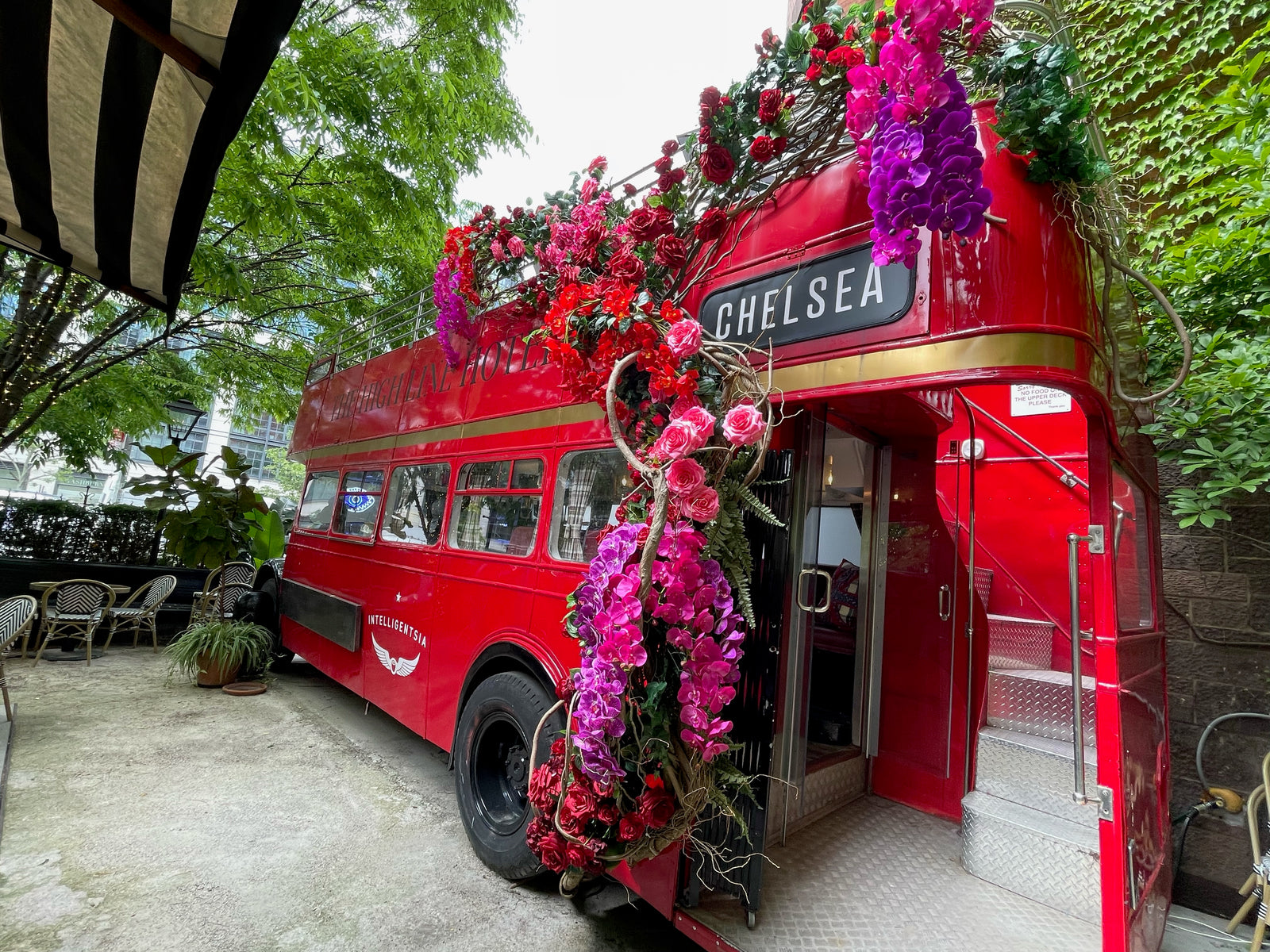 Floral Installations Gallery – Julia Testa