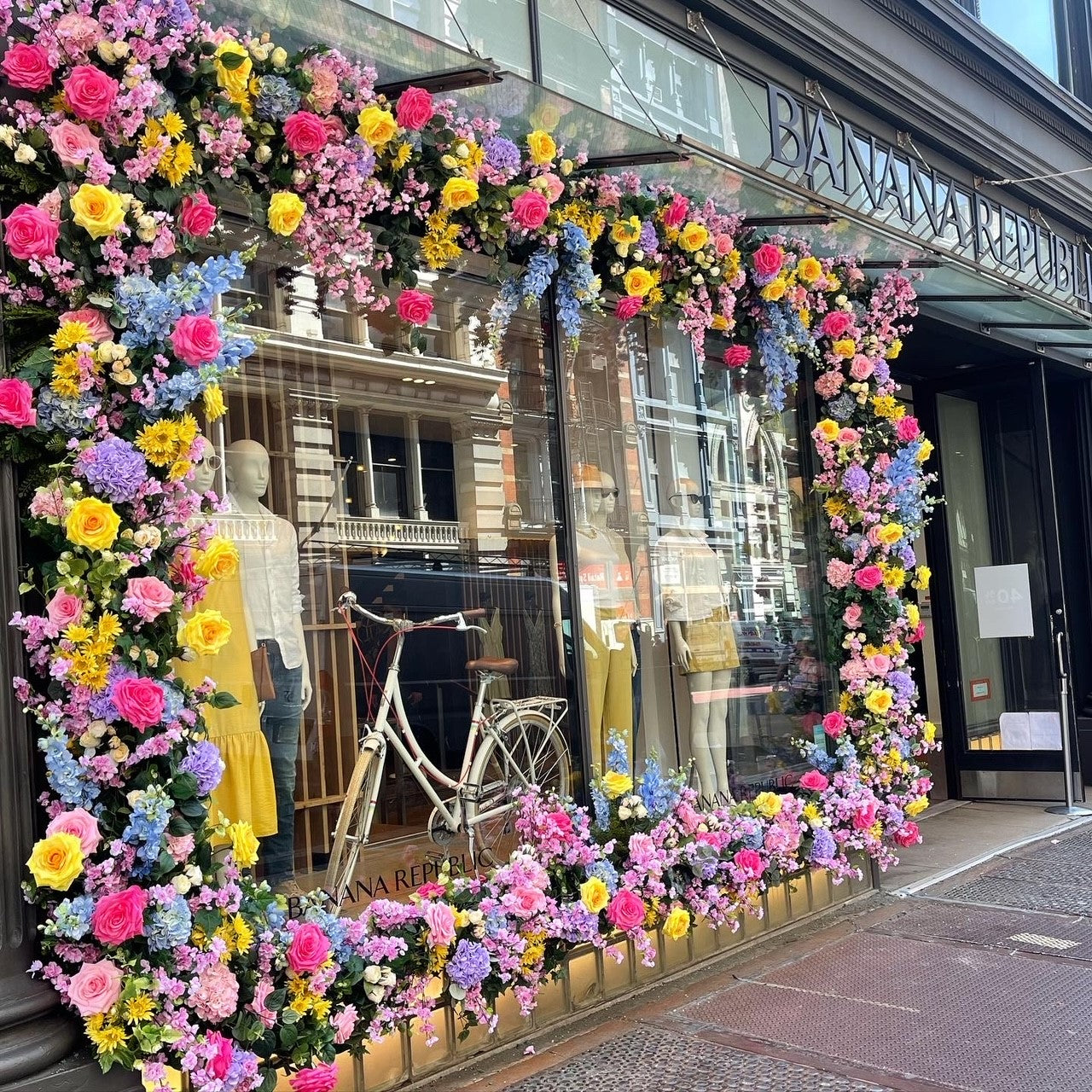 Floral Installations Gallery – Julia Testa