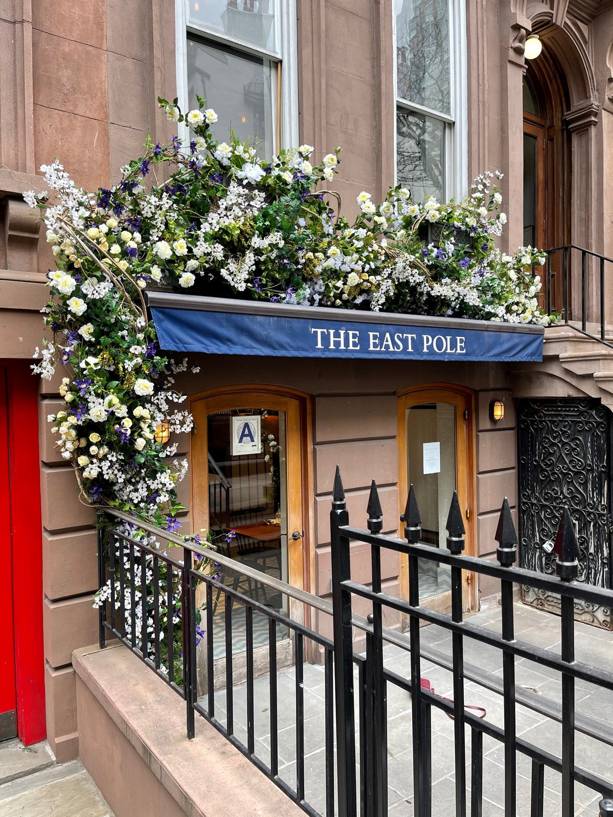 Floral Installations Gallery – Julia Testa